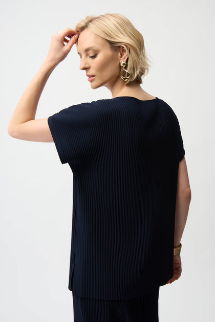 Pleated Scuba Crepe Top – Watch Us Women Oakville